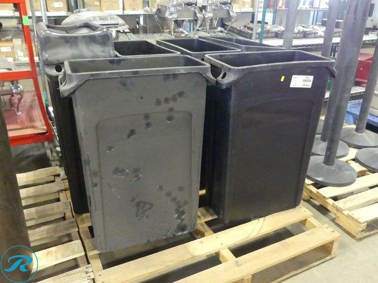 (6) Slim Jim Plastic Trash Cans - Roller Auctions