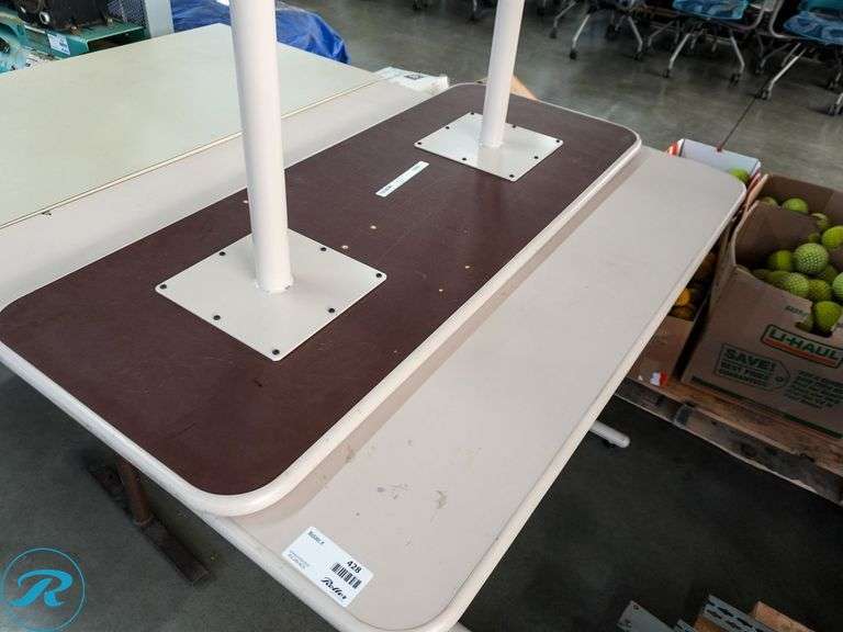 (4) Tables: 20" x 23", 24" x 60", 30" x 60" - Roller Auctions