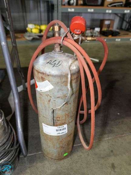Acetylene B Tank with Torch - Roller Auctions