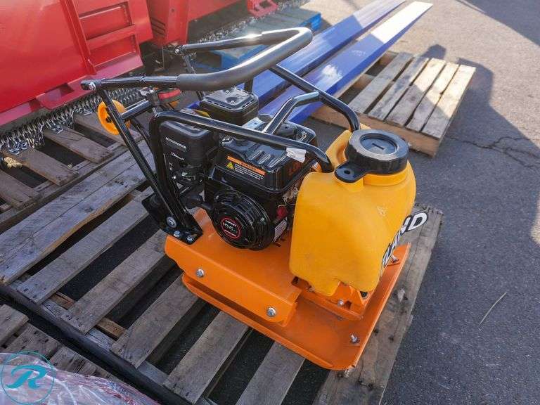 New Fland FL90 Gas Plate Compactor, 13.5Hp, 19" Width - Roller Auctions