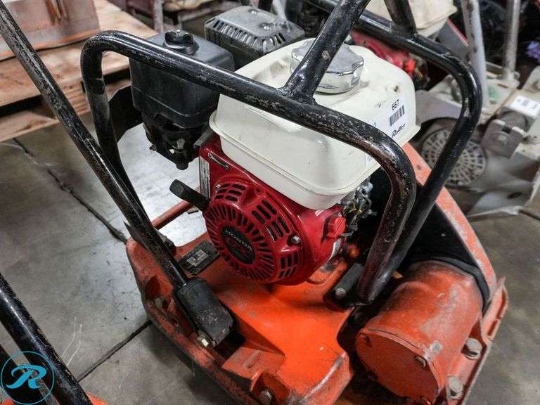 Multiquip Mikasa MVC-88GH Plate Compactor, Gas - Roller Auctions