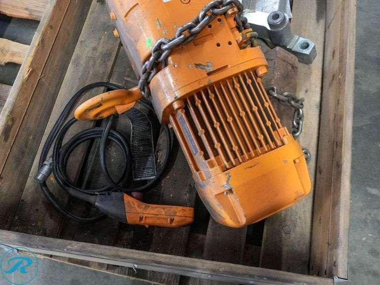 Harrington Hoist 1BBQ Hoist, 2-1/2 Ton, 3ph - Roller Auctions