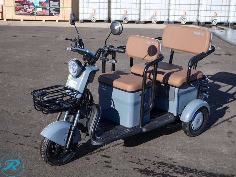 New 2024 IR IRGC40 Electric 3-Wheel Mini Golf Cart - Roller Auctions