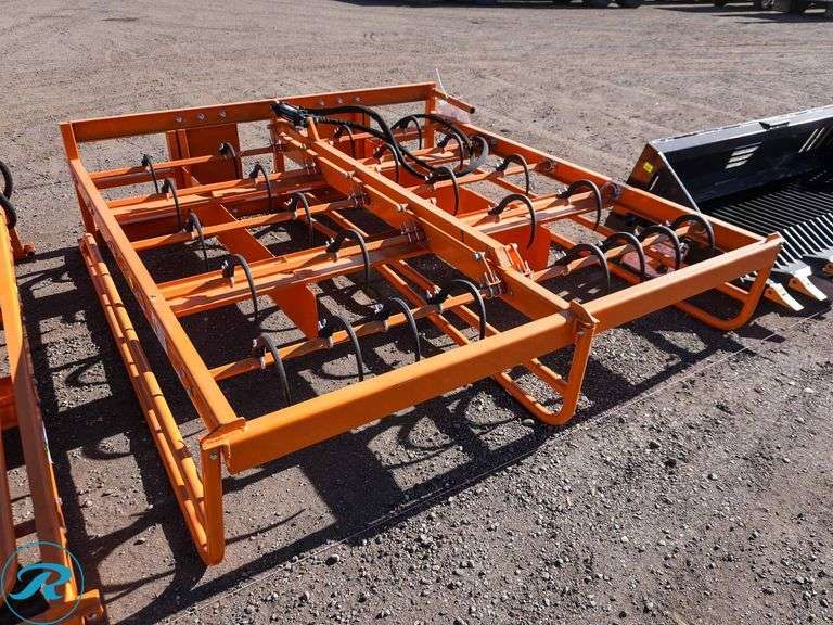 New Land Honor Hay Accumulator Grapple Attachment To Fit Skid Steer ...