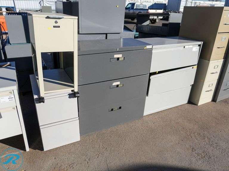 (2) Lateral File Cabinets, Pedestal and Pendaflex Storage Cart - Roller ...