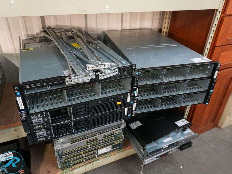 (2) HP ProLiant DL380 And DL320e and (3) Lenovo System X 3650 M5 ...