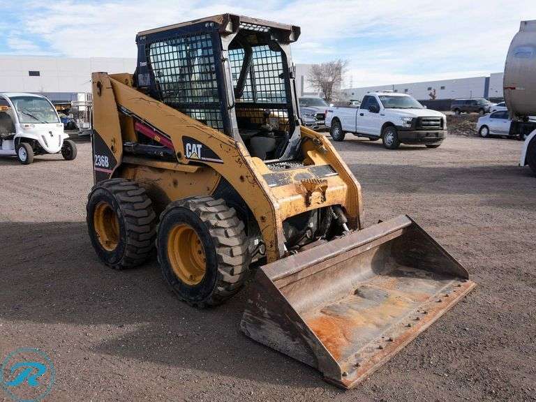2005 Caterpillar 236B Skid Steer Loader - Roller Auctions