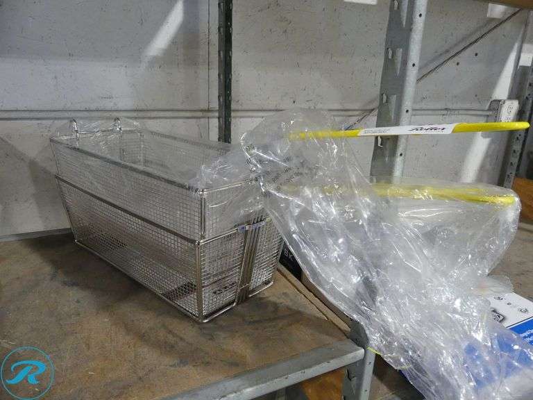 (2) New Fryer Baskets - Roller Auctions