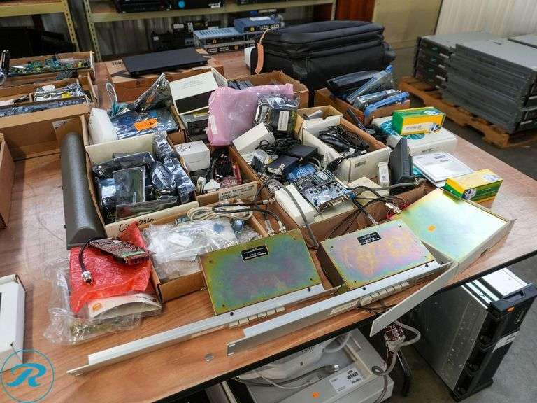 Computer Components - Roller Auctions