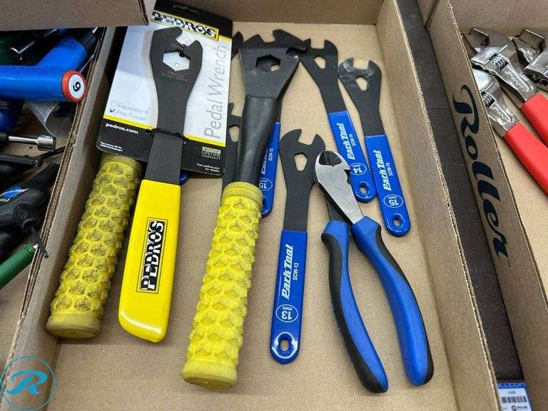 (7) Trays of Assorted Park Tool Hand Tools - Roller Auctions
