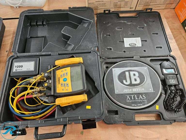 JB Industries Atlas Digital Manifold with Carrying Case - Roller Auctions