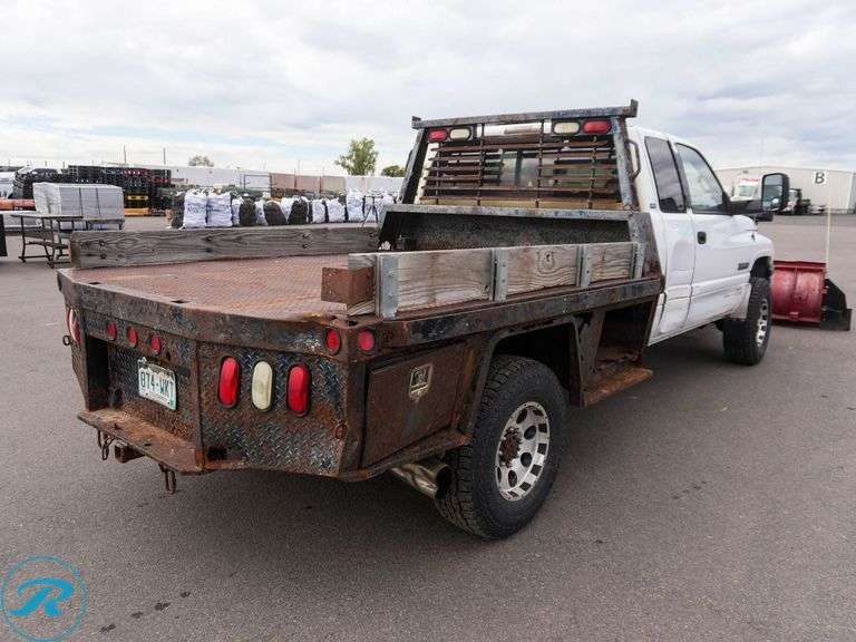 2001 Dodge 2500 4WD Stake Body Truck - Roller Auctions