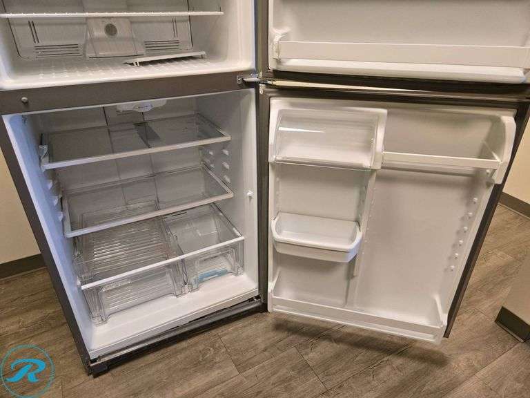 Kenmore Coldspot Top-Freezer Refrigerator, Model 106.60213410 ...