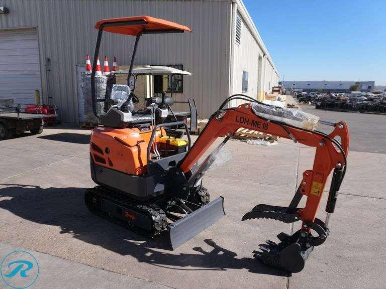 New 2025 Land Hero LDH-ME18 Mini Excavator - Roller Auctions