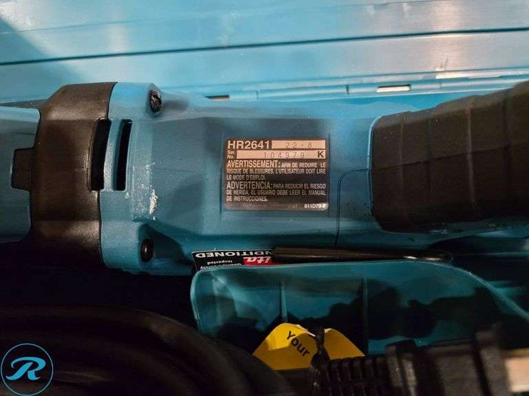 Makita HR2641 SDS-Plus Rotary Hammer Drill With Case - Roller Auctions