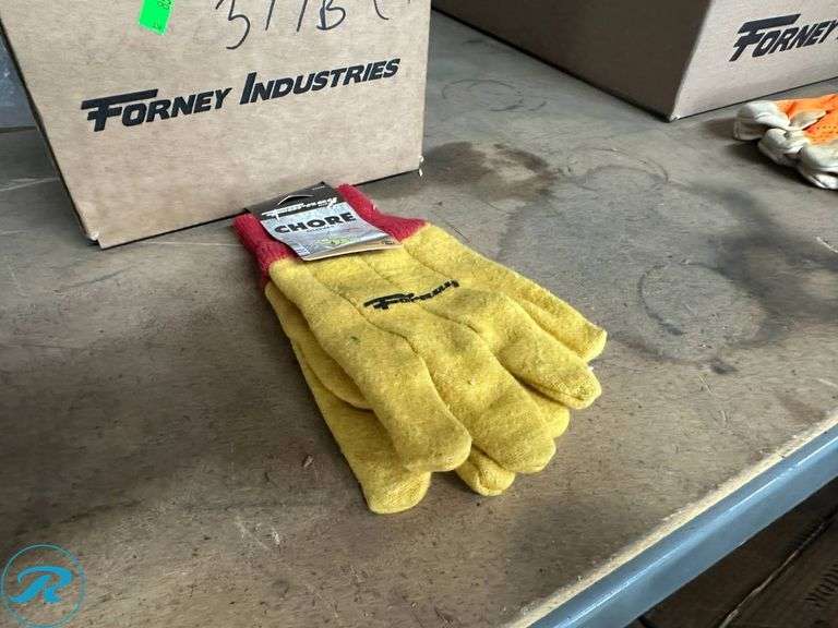 (3) Forney Youth Chore Gloves - Roller Auctions