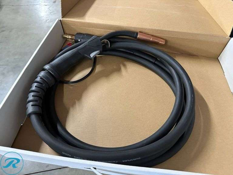 (2) Tweco Style MIG Welding Guns, 400 Amp, 15 Ft - Roller Auctions