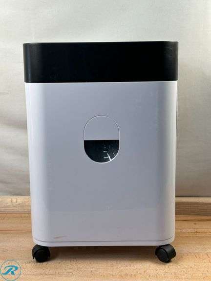 Royal: 14-Sheet Micro Cut Paper Shredder- Used/ Small Damage - Roller ...