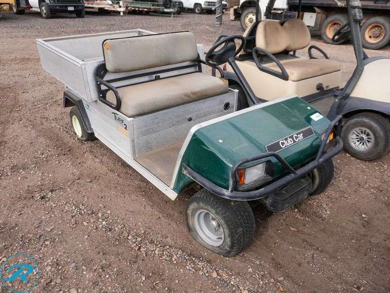 Club Car Turf 2 Carryall Electric Utility Cart - Roller Auctions