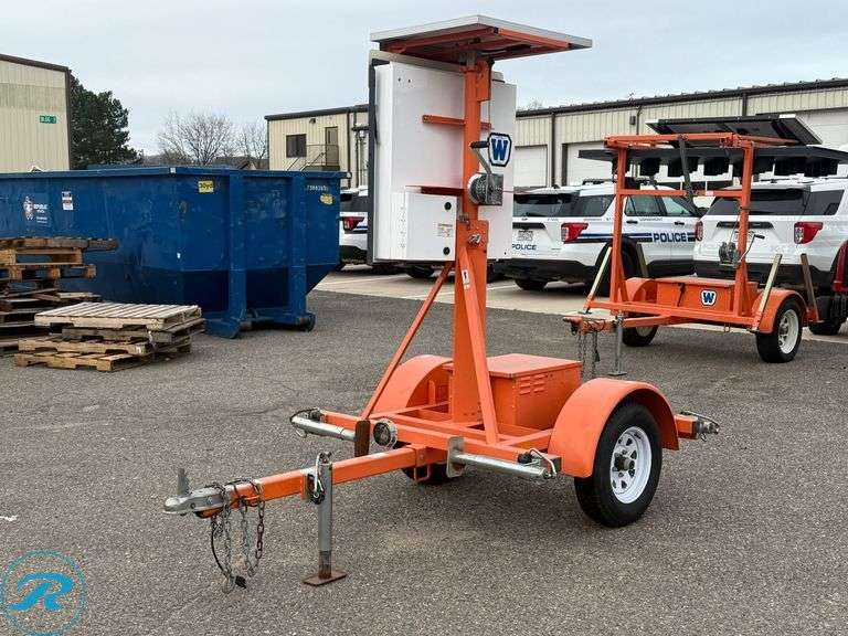 2015 Wanco WSDT3-S Towable Speed Limit Trailer - Roller Auctions