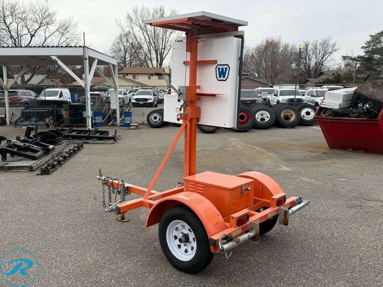 2015 Wanco WSDT3-S Towable Speed Limit Trailer - Roller Auctions