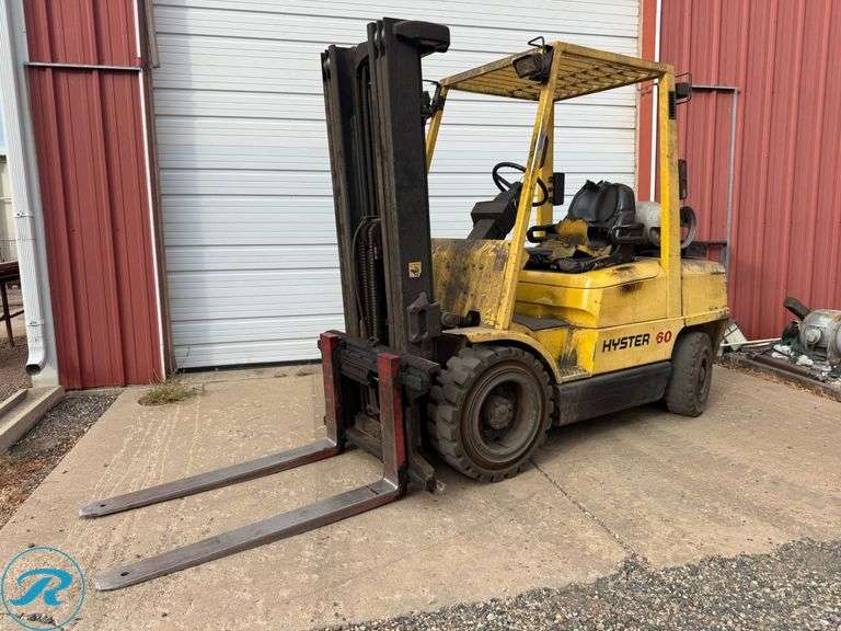 Hyster 60 LPG Forklift, 3-Stage, 180" Lift Height, 48″ Forks, 2670 ...