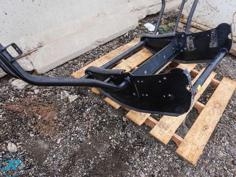 Setina Brush Guard For Pickup Truck - Roller Auctions