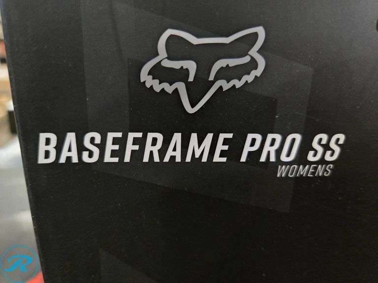 Fox Baseframe Pro SS Women’s Protective Shirt, Size S - Roller Auctions