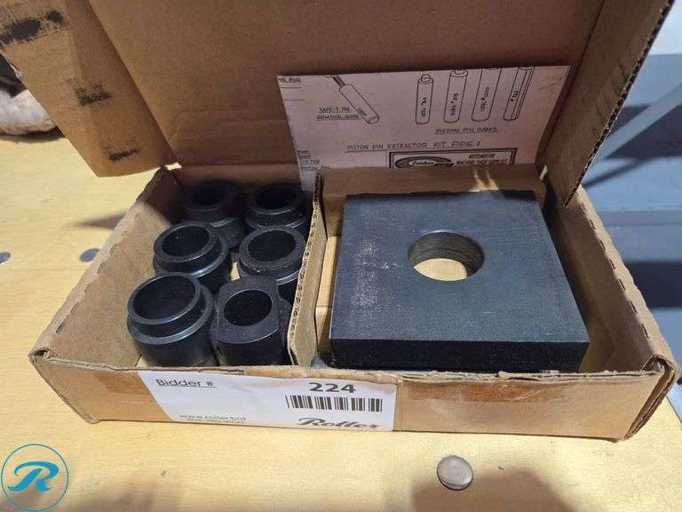 Piston Pin Extractor Kit with Multiple Components - Roller Auctions