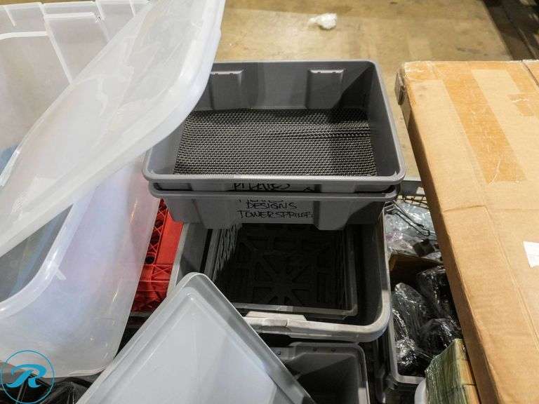 Pallet of Plastic Storage Totes - Roller Auctions