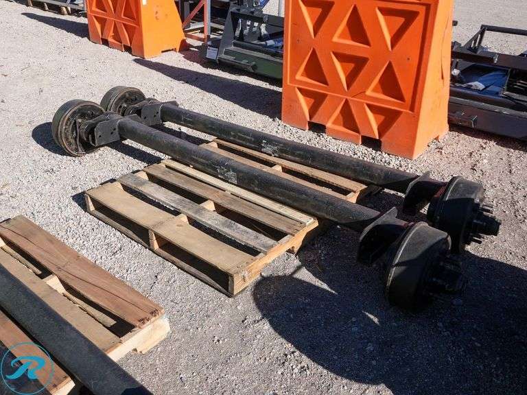 Set Of New Lippert 8000 lb. Trailer Axles - Roller Auctions