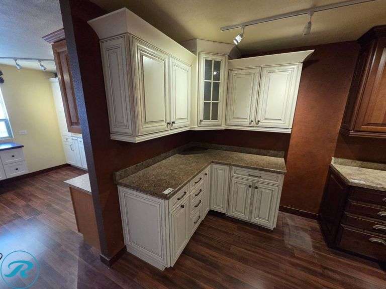 7-Piece Kitchen Cabinet Set, Timberlake Sierra Vista Hazelnut Glaze ...