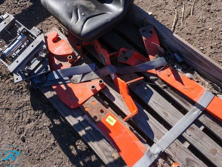New Kubota Mod. BH4970 Backhoe Subframe Kit For Tractor - Roller Auctions