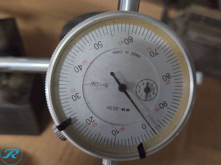 Dial Indicators with Magnetic Stands and Clamps - Roller Auctions