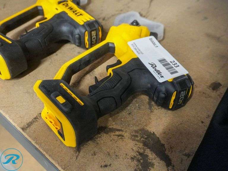 (2) DeWalt 20V MAX DCPR320 Cordless Pruners - Roller Auctions