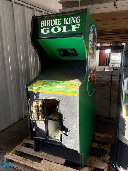 Taito Birdie King Golf Arcade Cabinet, No Keys, Inoperable - Roller ...