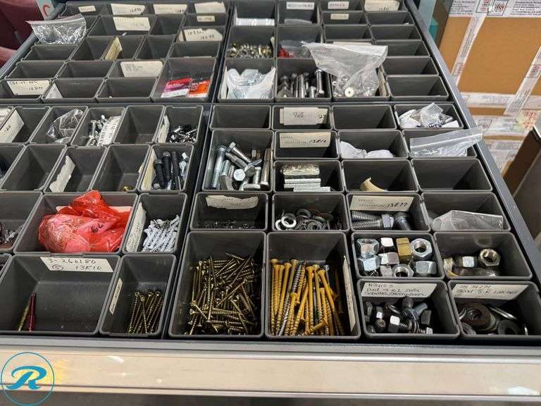 Lista Cabinet, 16-Drawer With Wheels, Includes Contents - Roller Auctions