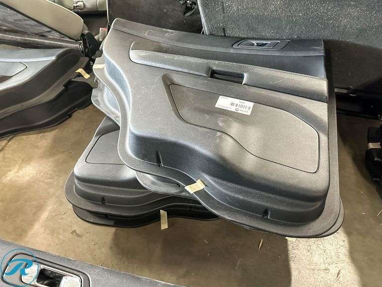 (2) Sets of Rear Door Panels to Fit 2011-2015 Ford Explorer - Roller ...