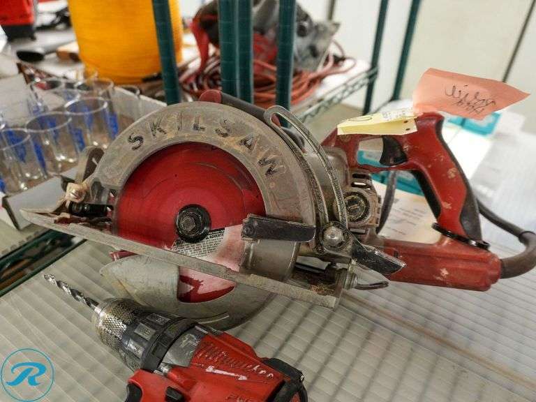 Milwaukee Drill and Skill Saw SPT77WML Circular Saw - Roller Auctions
