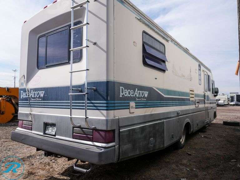 1992 Chevrolet P30 Rear-Wheel Drive - Roller Auctions