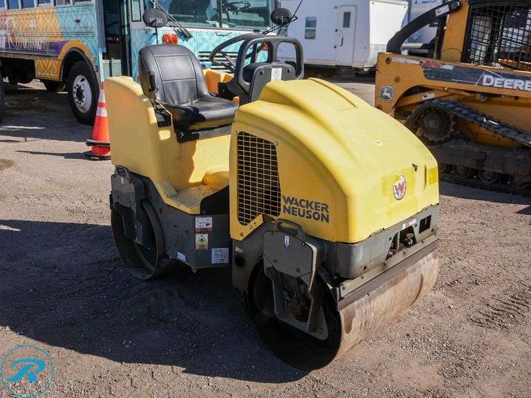 2016 Wacker RD12A Ride-On Vibratory Roller - Roller Auctions