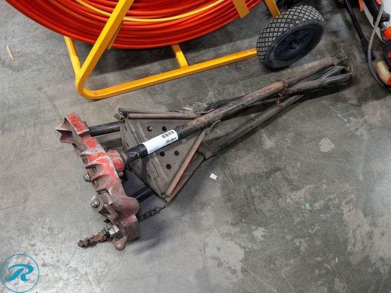 Ridgid 450 Tristand - Roller Auctions