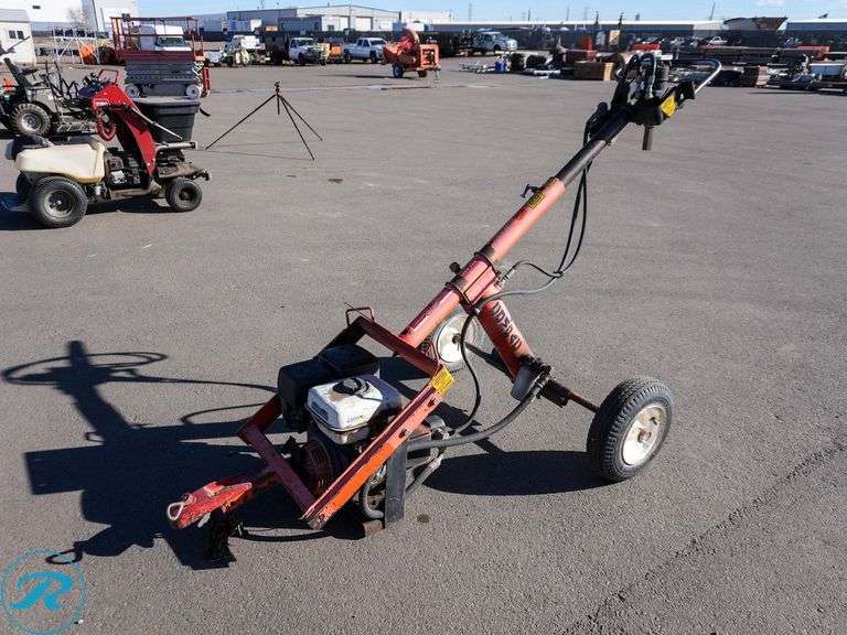 Compac PHD Towable Post Hole Digger - Roller Auctions