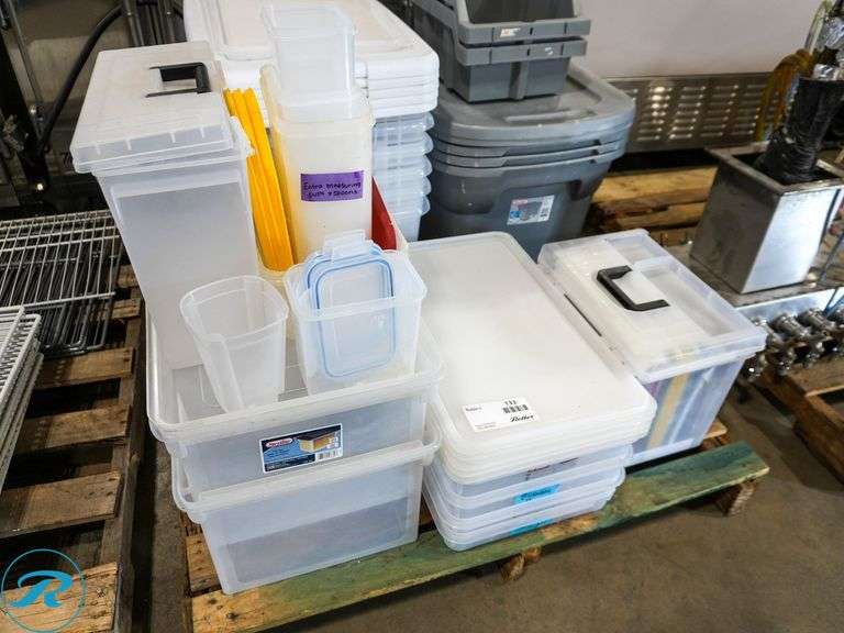 Pallet Of Plastic Totes - Roller Auctions