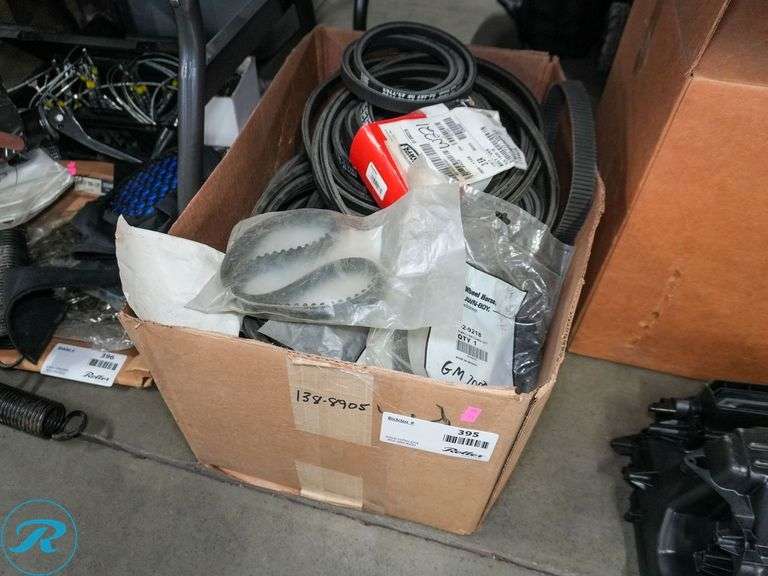 Box of Belts - Roller Auctions