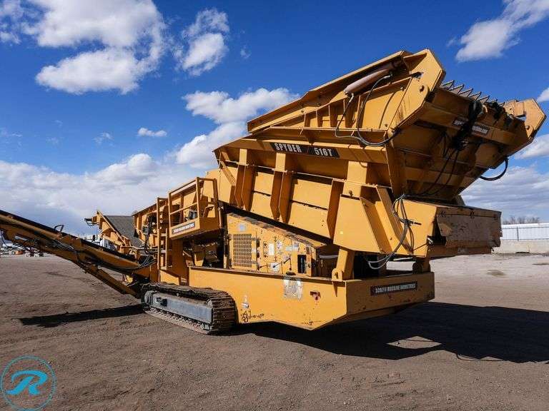 2015 Screen Machine Spyder 516T Portable Topsoil and Rock Screen ...