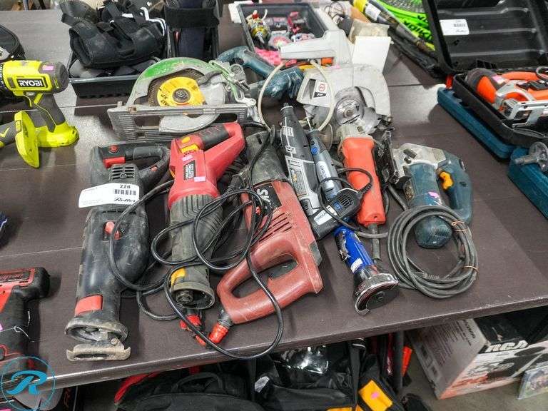 (11) Assorted Power Tools - Roller Auctions