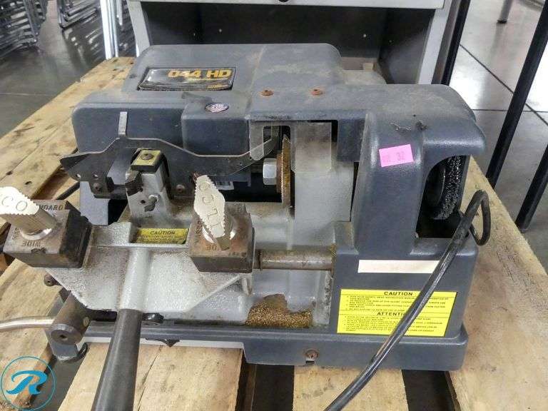 Ilco 044HD Key Machine With Key Inventory Carousel - Roller Auctions