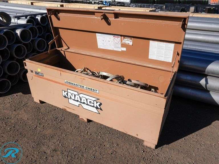 Knaack Gang Box With Pipe Clamps For Aluminum 8" Pipe - Roller Auctions