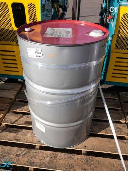 55-Gallon Barrel of Syncon R&O Oil 680 - Roller Auctions